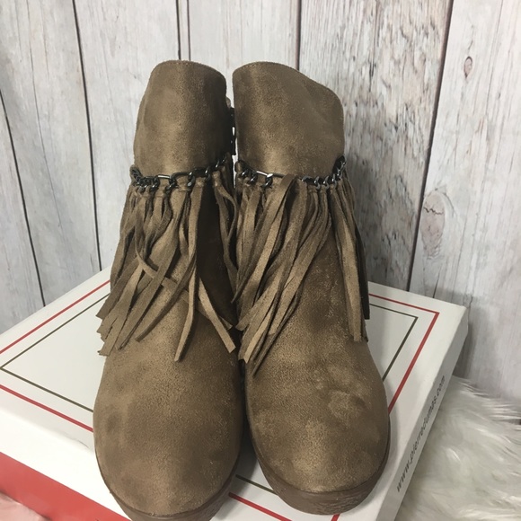 Pierre Dumas | Shoes | Pierre Dumas Womens Candy Booties Size 1 Suede ...